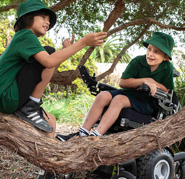 Magic 360 – MWD Crossover Compact Power Wheelchair | Power Mobility